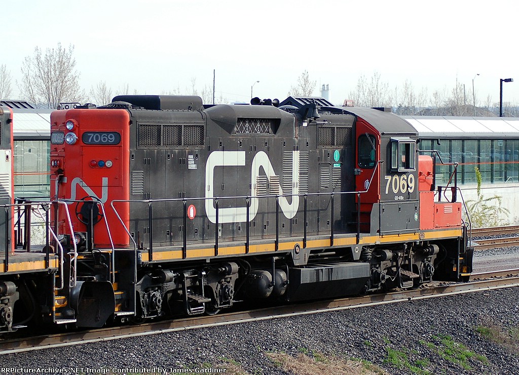 CN 7069